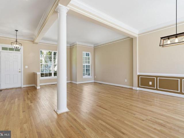 530 Gentlewood Square
