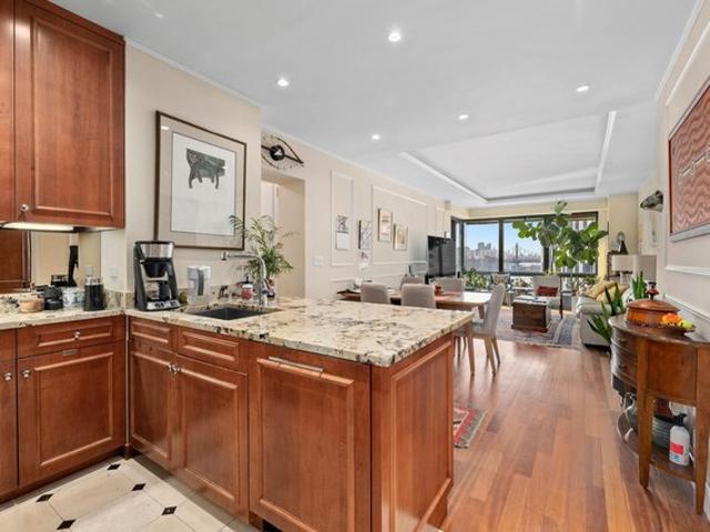 530 E 76th St Unit 19HJK, New York, NY 10021
