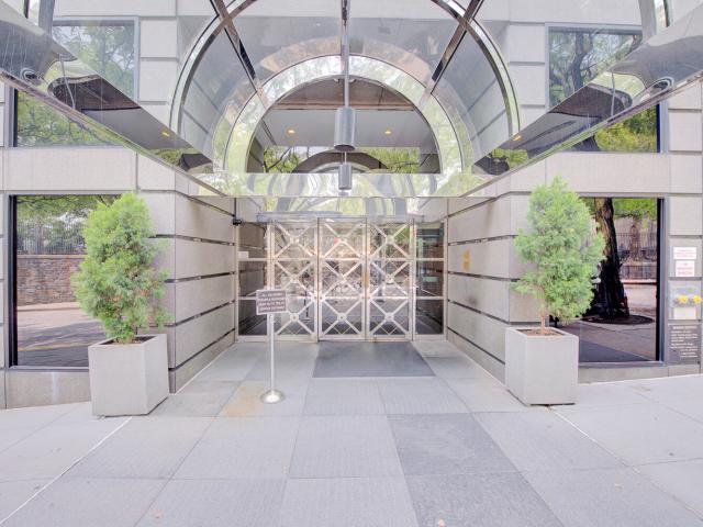 530 E 76TH Street 34/35