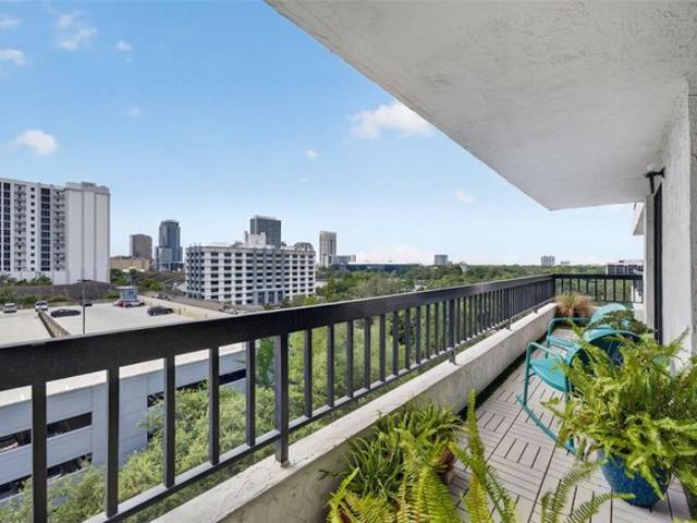 530 E Central Blvd Apt 803, Orlando, FL 32801