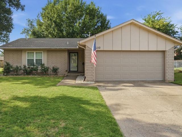 530 E D St, Jenks, OK 74037