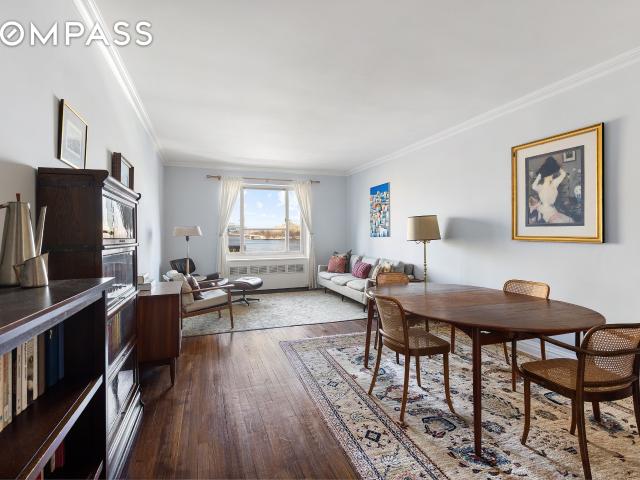 530 East 90th Street, New York, NY