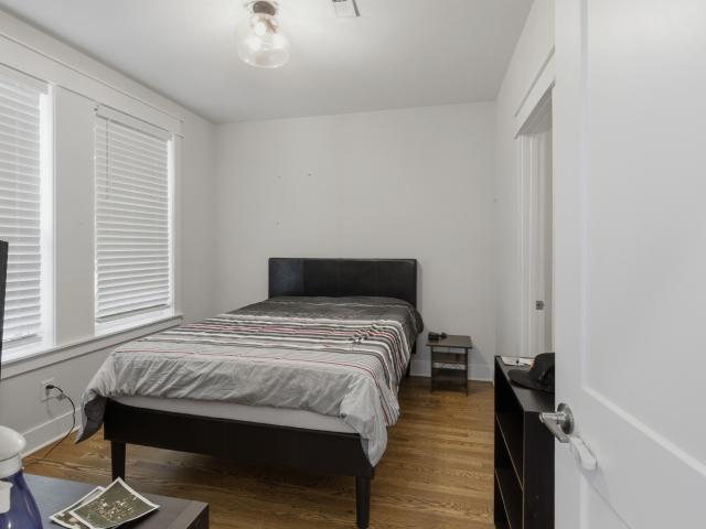 530 Edwin St # 16