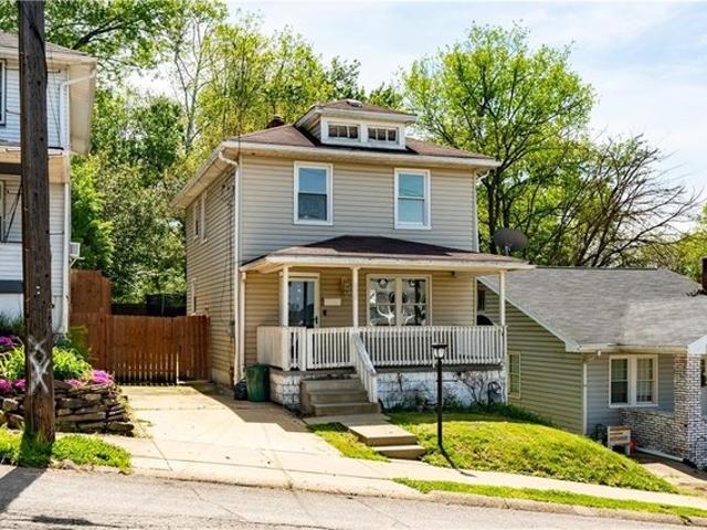 530 Holmes Ave, Baden, PA 15005