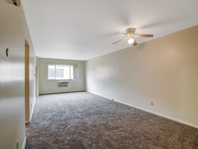 530 JAMES PLAZA 2 Bedroom Apartment for Rent at 797,807,827 South James Rd, Columbus, OH 43227 Leawood