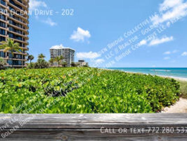 530 Ocean Drive · Pool