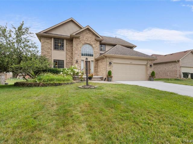 530 Lexington Drive