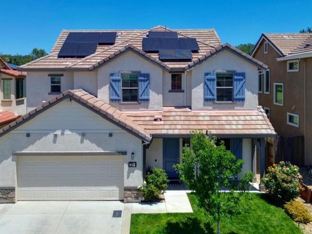 530 Lupine Dr, Ione, CA 95640