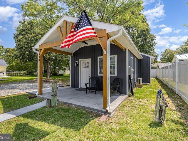 530 Monroe Bay Avenue