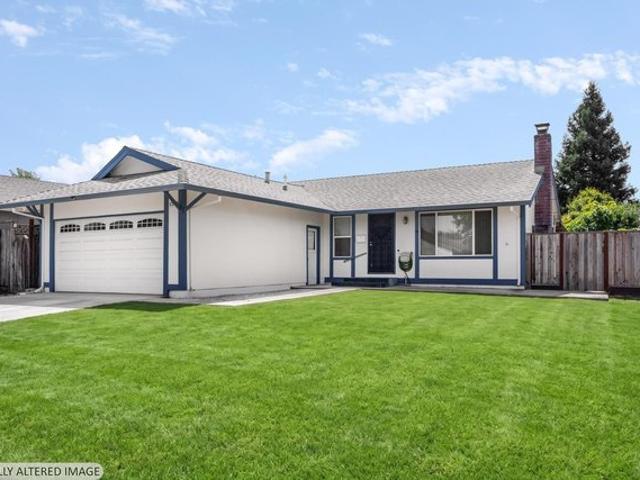 530 Myrtle Ave, Rohnert Park, CA 94928