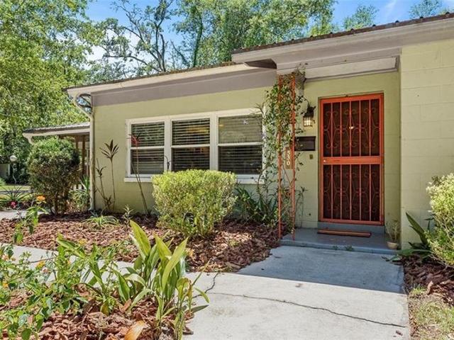 530 NE 10th St, Gainesville, FL 32601