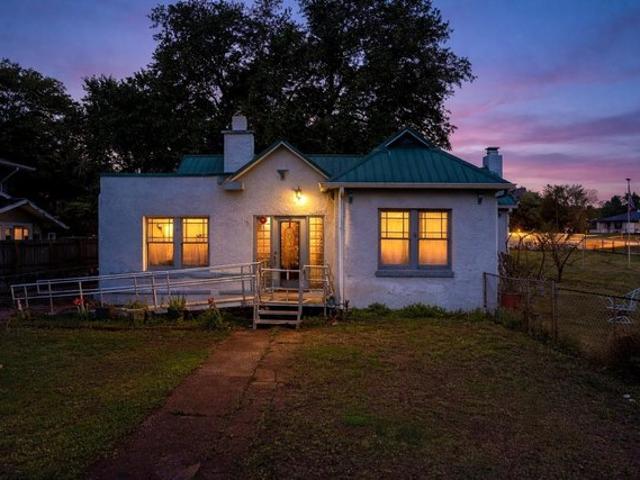 530 S 7th St, Lake Wales, FL 33853