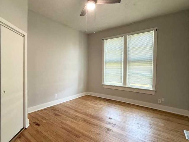530 S 30th Street 1 Bedroom Apartment for Rent at 530 S 30th St, Omaha, NE 68105 Leavenworth