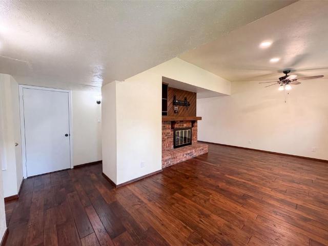 530 Shadowcrest Lane