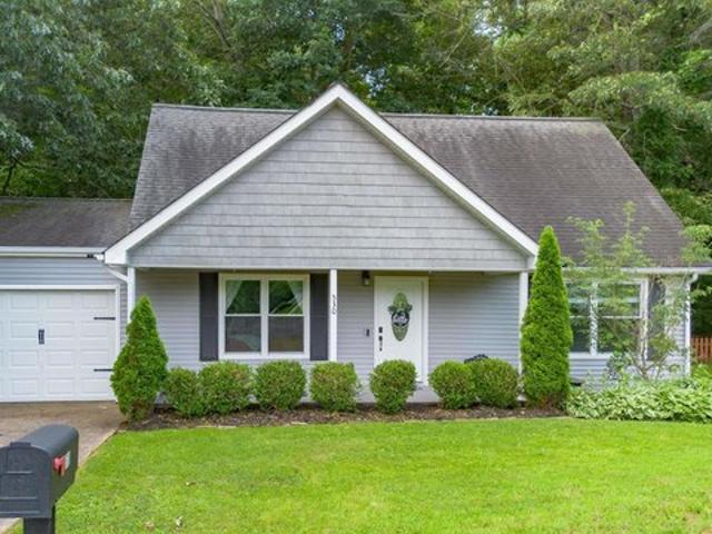 530 Sharry Lynn Dr, Paducah, KY 42003