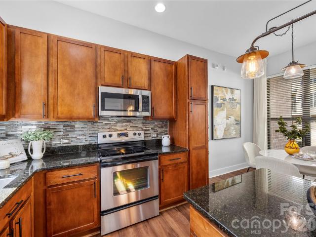 530 Steel Gardens Blvd, Charlotte, NC 28205 | MLS #4346