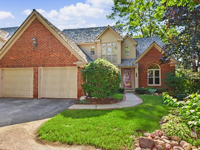 530 Park Cir