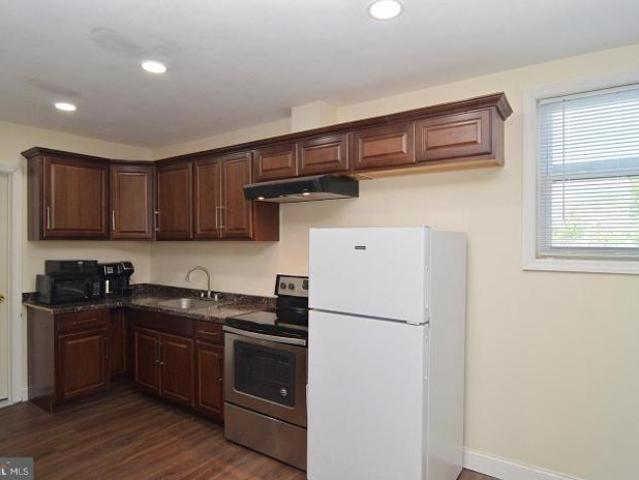 530 Penn Ave, Reading, PA 19611