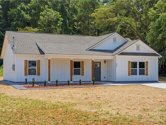 530 Picketts Mill Rd, Dallas, GA 30157