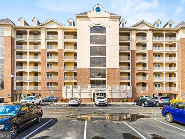 530 Riverside Drive # 202