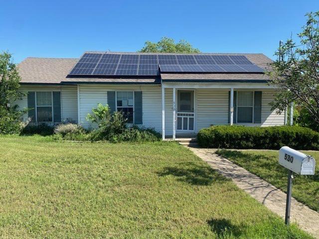 530 Richardson St, Jacksboro, TX 76458
