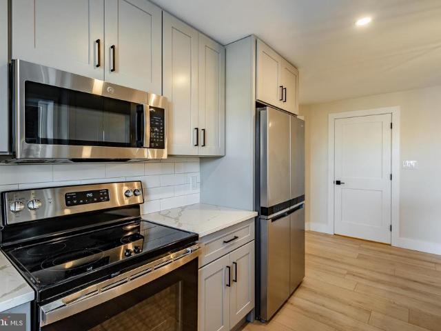 530 Washington Avenue # 6