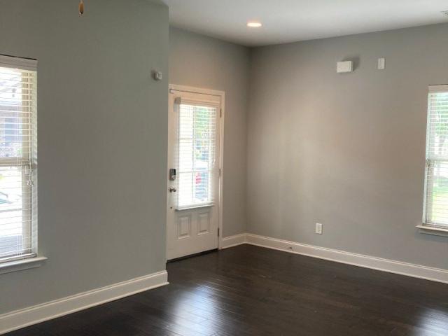 530 Vintage Green Ln