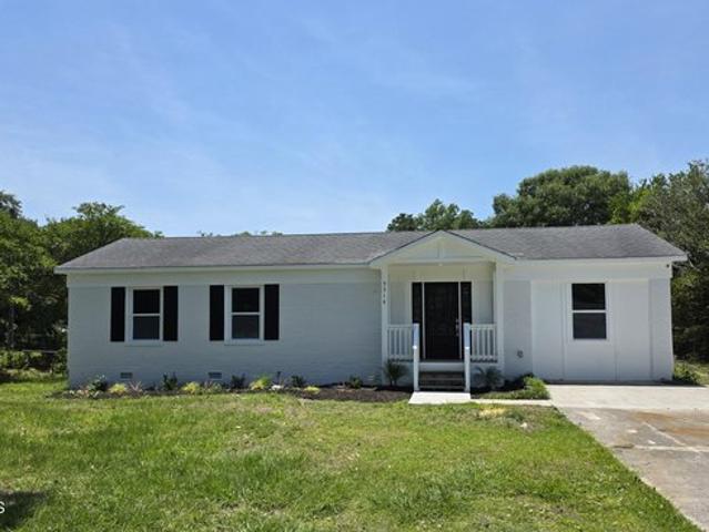 5314 Autumn Dr, Wilmington, NC 28409