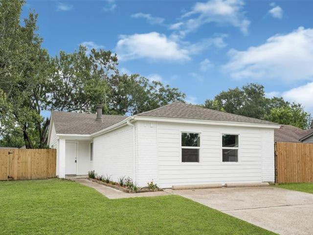 5314 Gayla Ln, Baytown, TX 77521