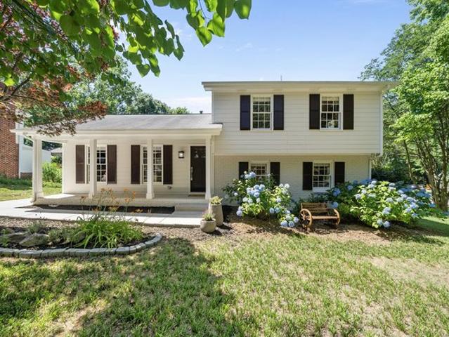 5314 Quail Meadow Dr, Raleigh, NC 27609