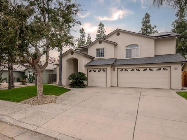 5314 W Ramona Ave, Fresno, CA 93722