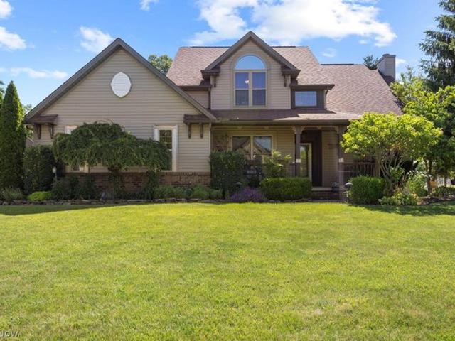 5315 New Haven Ct, Sheffield village, OH 44054