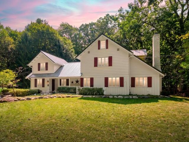 5315 Angling Rd, Portage, MI 49024
