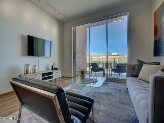 5315 E High St #413 Phoenix, AZ 85054