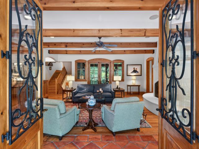 5315 Pine Cone Lane