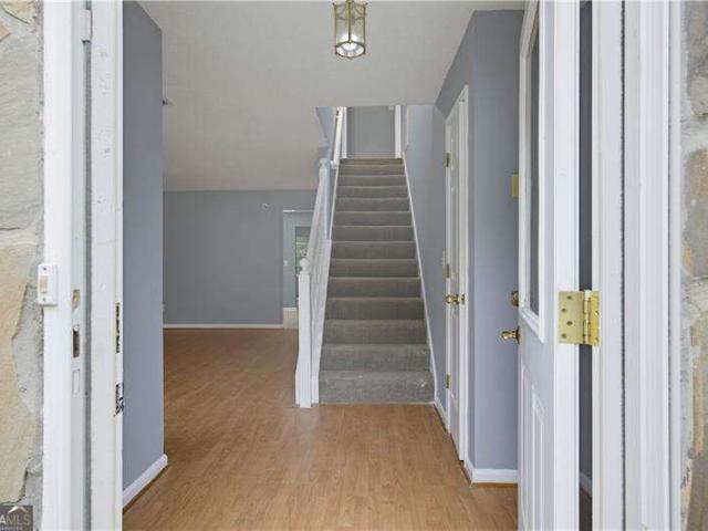 5316 Mccarter Station
