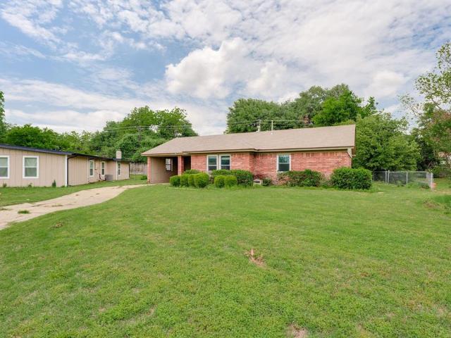 5316 Cahill Oval St, River Oaks, TX 76114 | MLS #21259 | Compass