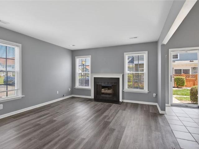 5316 Lake Victoria ARCH