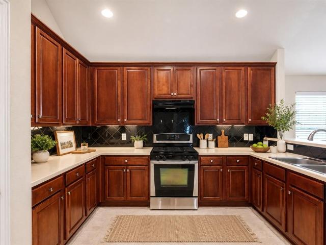 5316 Ridgeson Drive