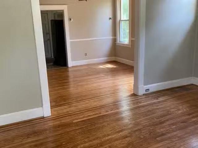 5317 Brabant Rd, Baltimore, MD 21229