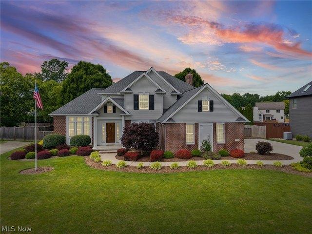 5318 New Haven Ct, Sheffield village, OH 44054