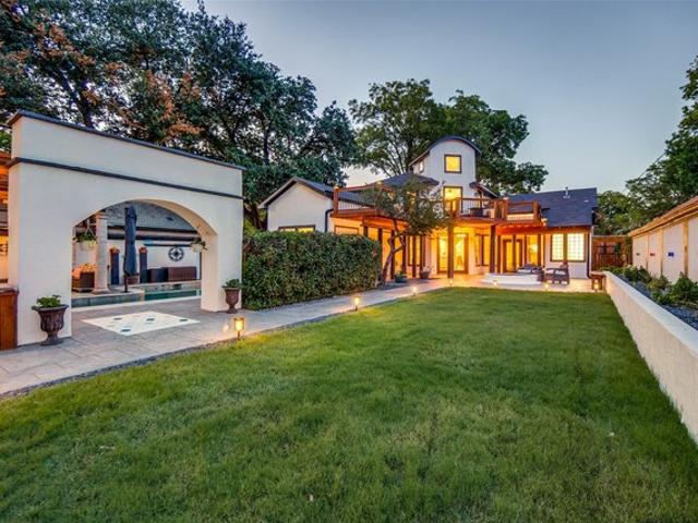 5318 Denton Dr, Dallas, TX 75235