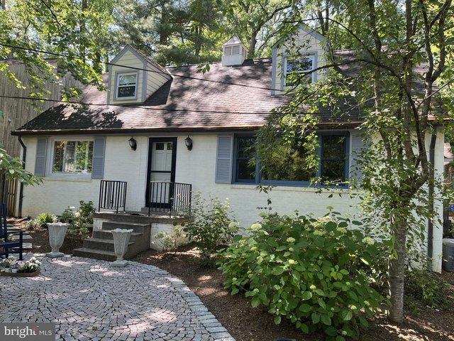 5318 Tuscarawas Rd, Bethesda, MD 20816
