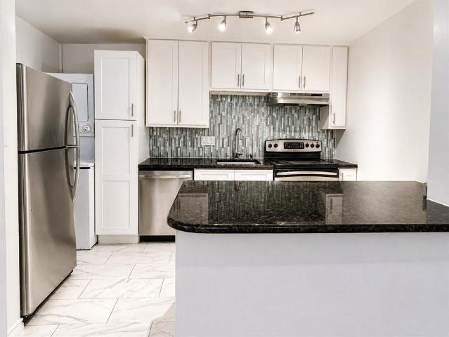 5319 Fleetwood Oaks Avenue # 157