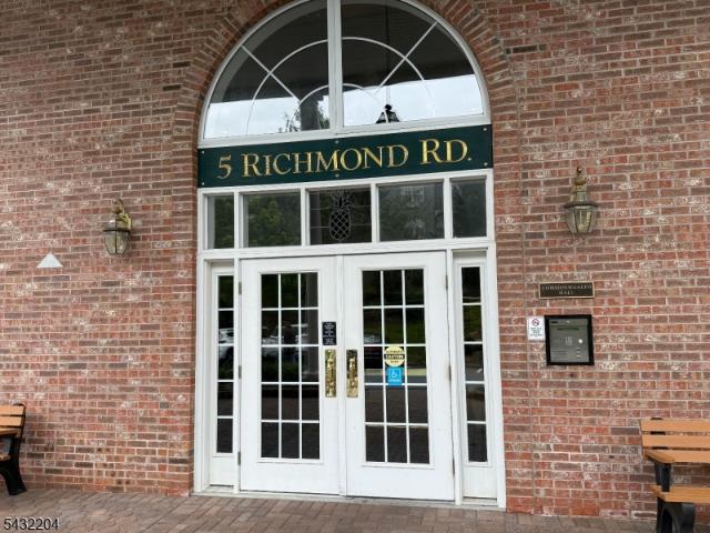 5319 Richmond Rd # 319