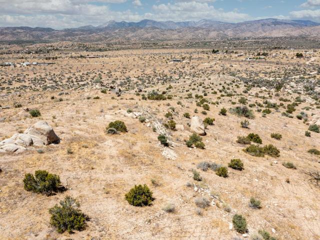 53102 Geronimo Trail