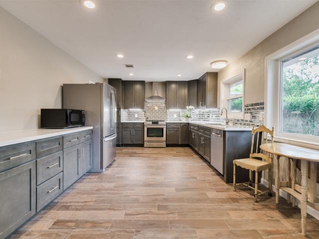 5310 Carew St, Houston, TX 77096 | MLS #89120 | Compass