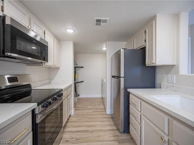 5310 Portavilla Ct Unit 102, Las Vegas, NV 89122