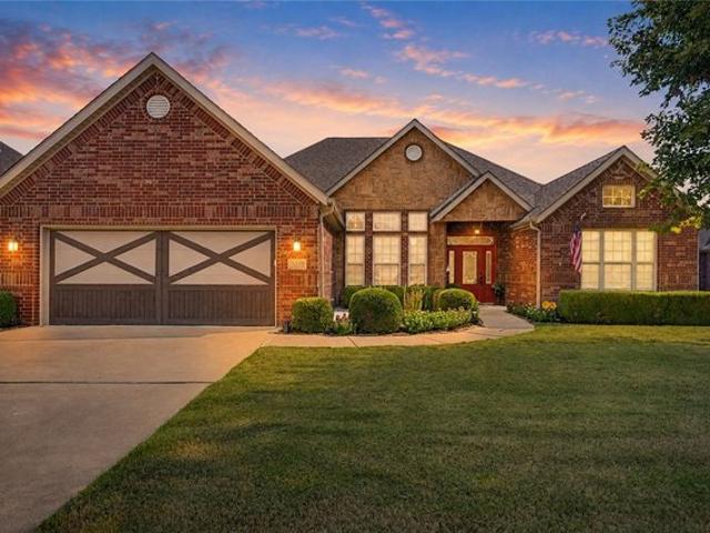 5310 S Stone Bay Cir, Rogers, AR 72758
