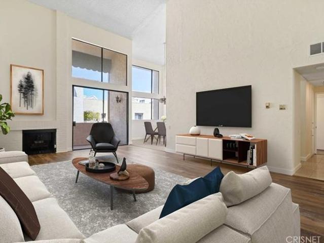 5310 Zelzah Ave #302, Encino, CA 91316